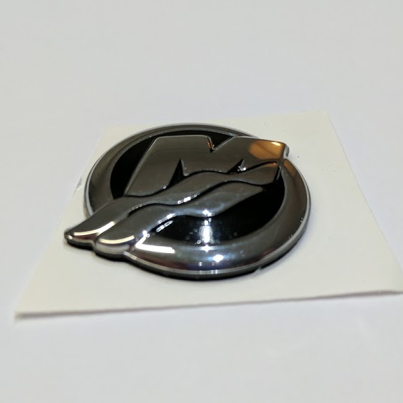 Mercury M logo Emblem 8M0043702